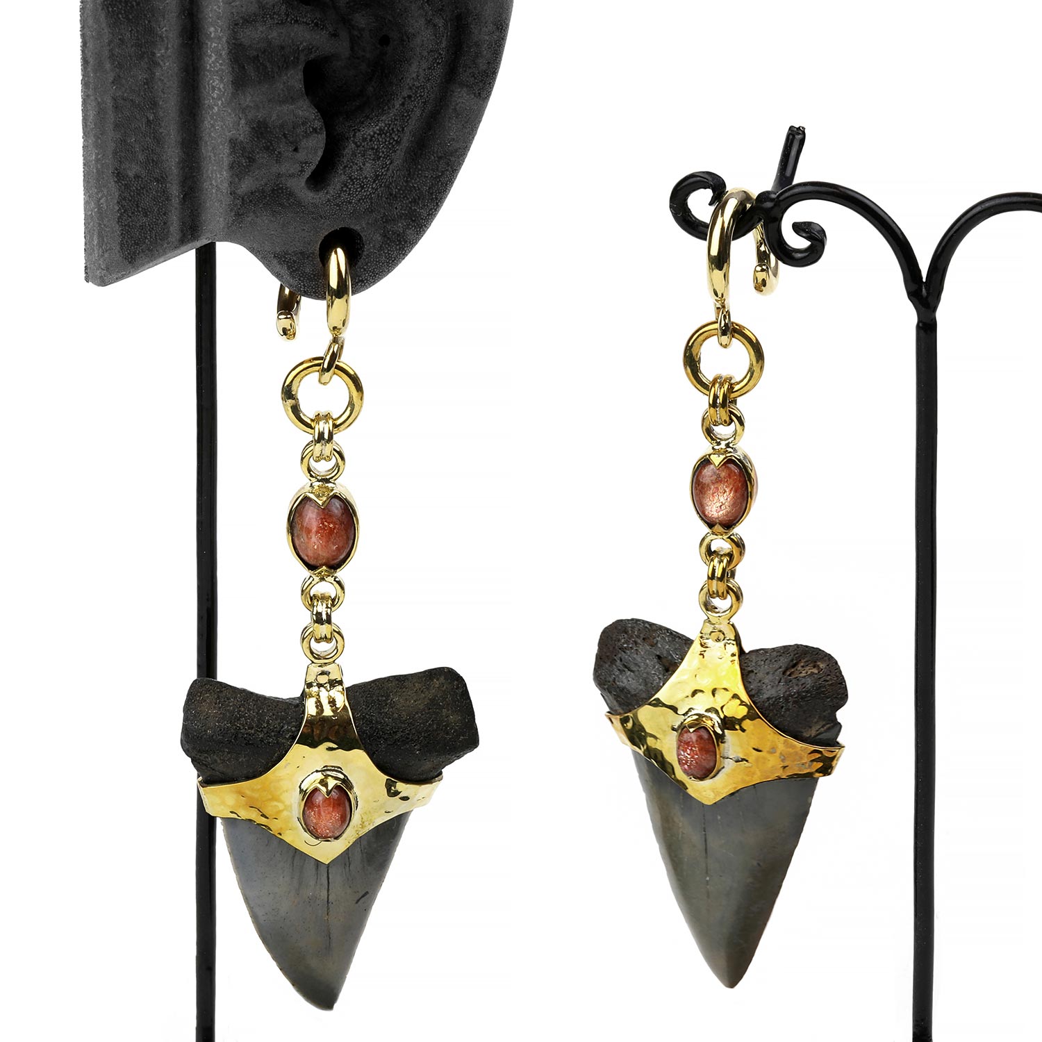 Sunstone Brass Meg Teeth For Stretched Lobe Piercing