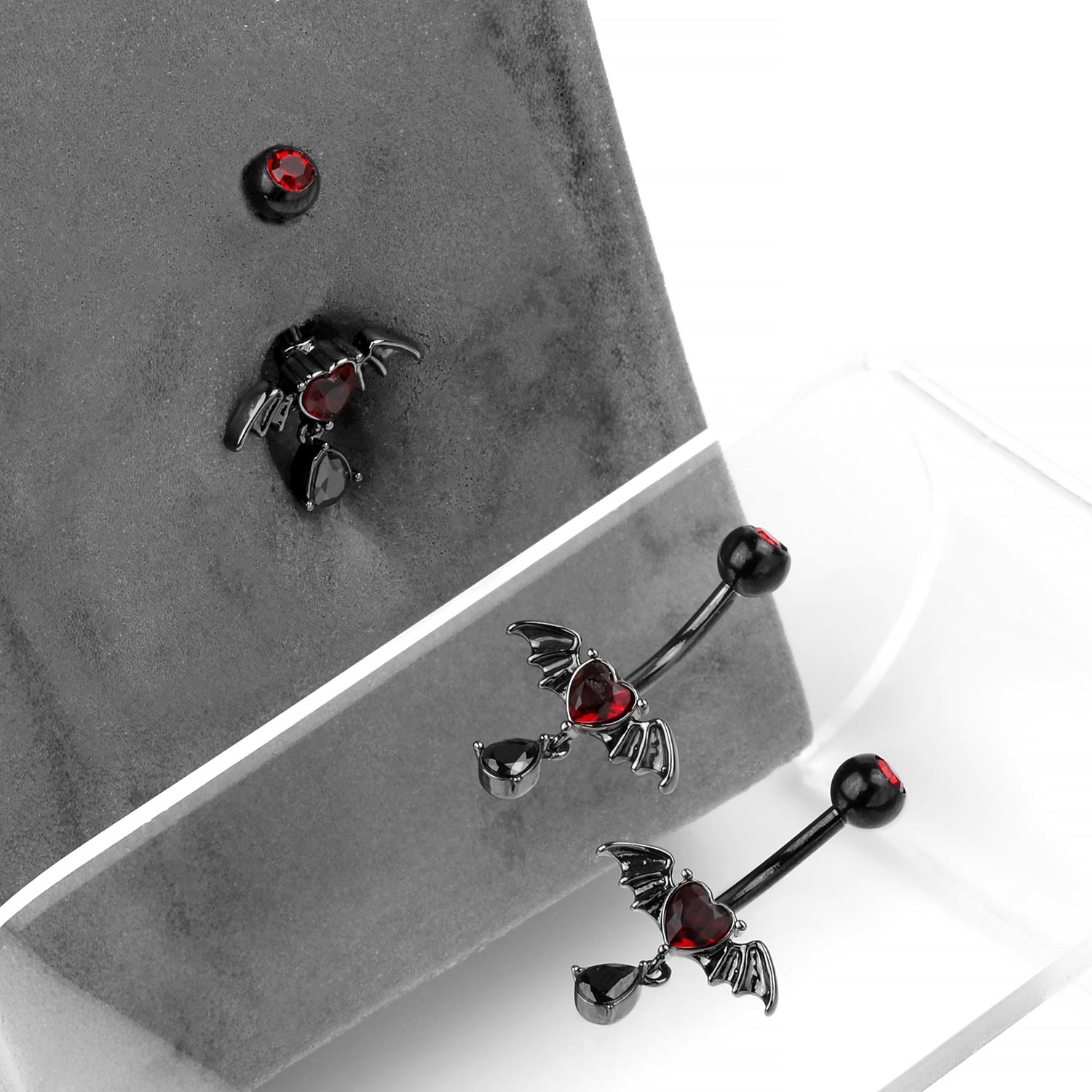 Black Heart Gem Bat Wing Navel Piercing