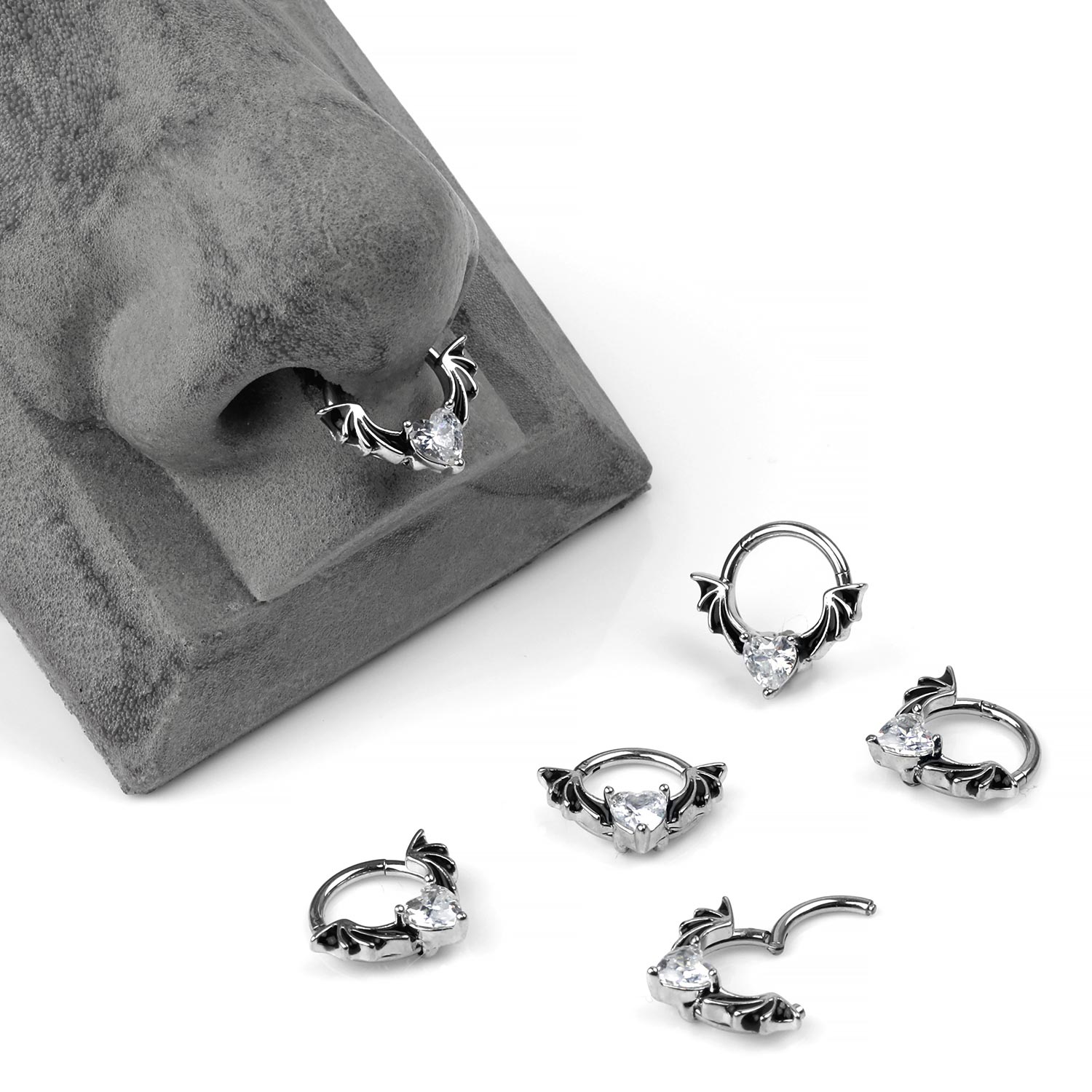 Steel Heart Cz Bat Clicker
